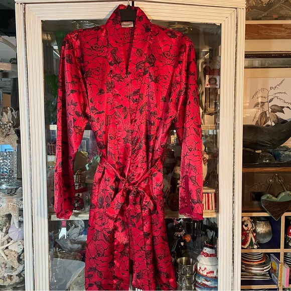 delicates | Intimates & Sleepwear | Red Black Floral Satin Floral Robe ...